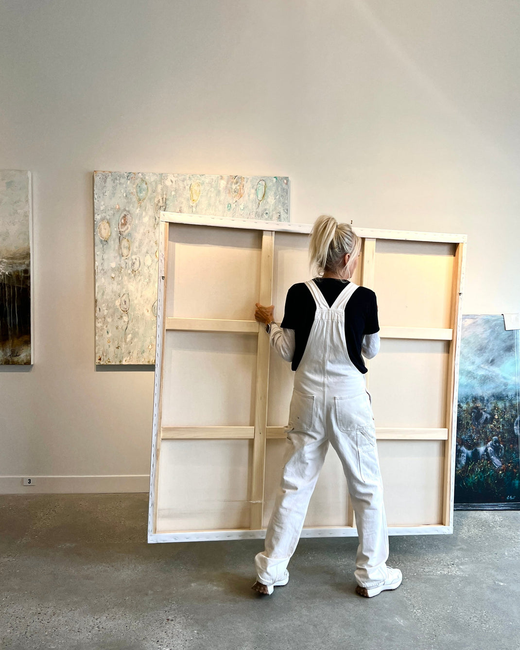 News – Lori Watt Art Gallery